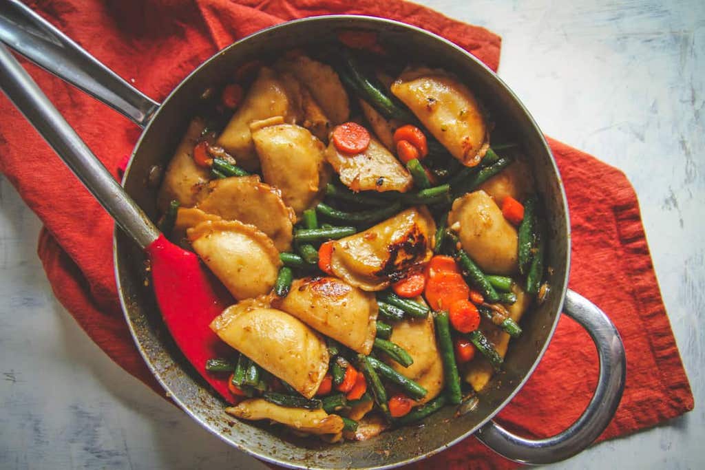 Recipe For One Pan Vegetarian Dumpling Stir Fry